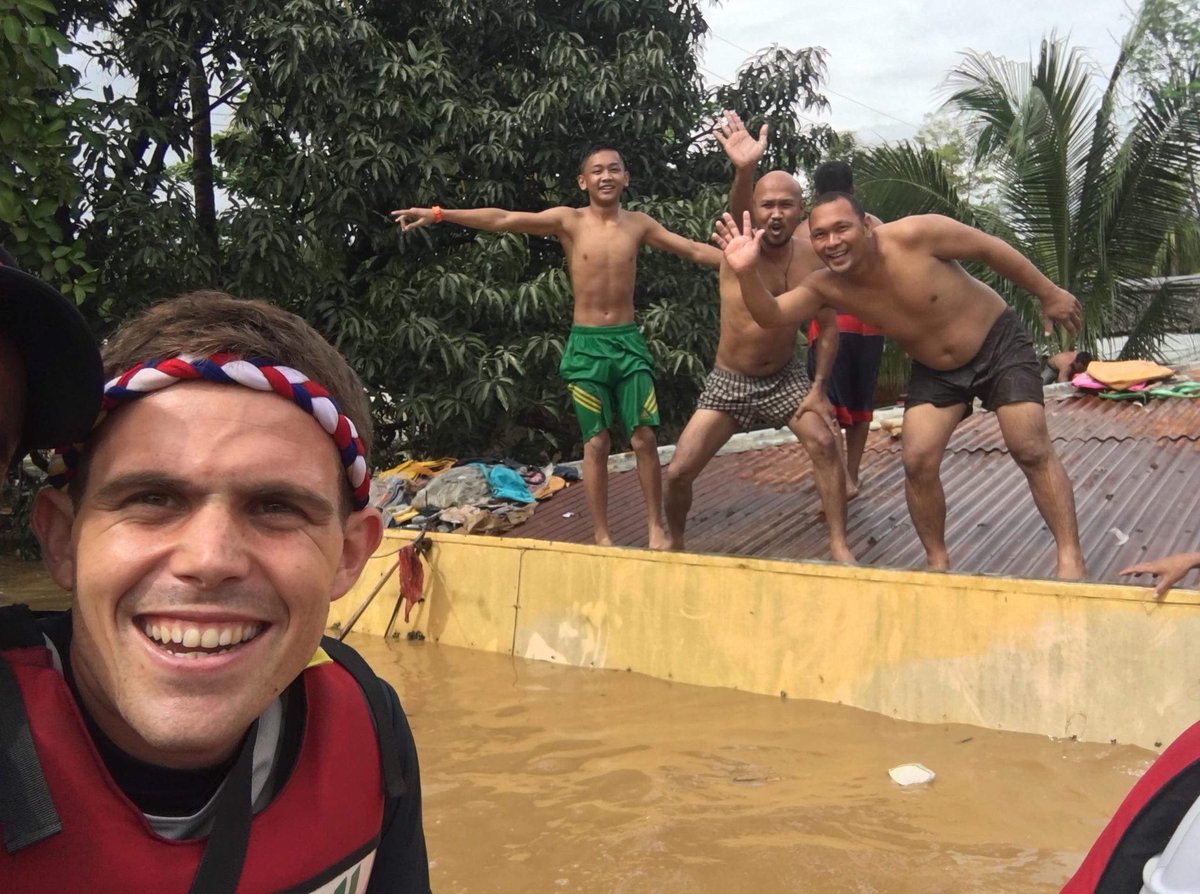 LOOK: Happiness despite challenges. Travel blogger Kyle ‘Kulas ...