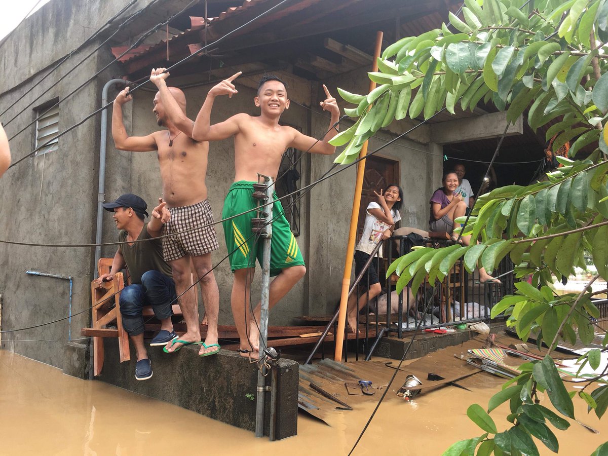 LOOK: Happiness despite challenges. Travel blogger Kyle ‘Kulas ...