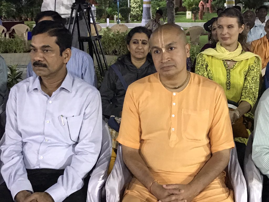 Devika Singh (@Devika108S) | Twitter