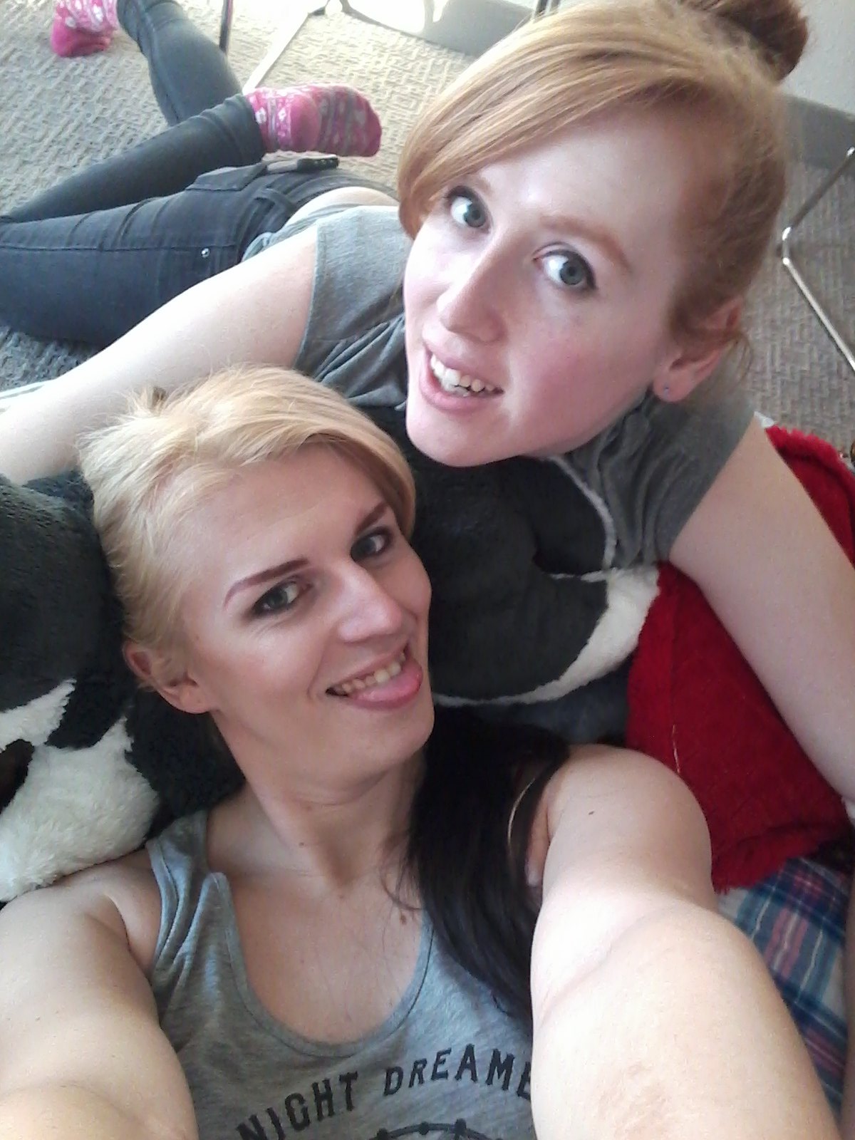 Chloe Wilcox on Twitter: "Crashing with @ShiriAllwood , I might give her a special "thank you ...