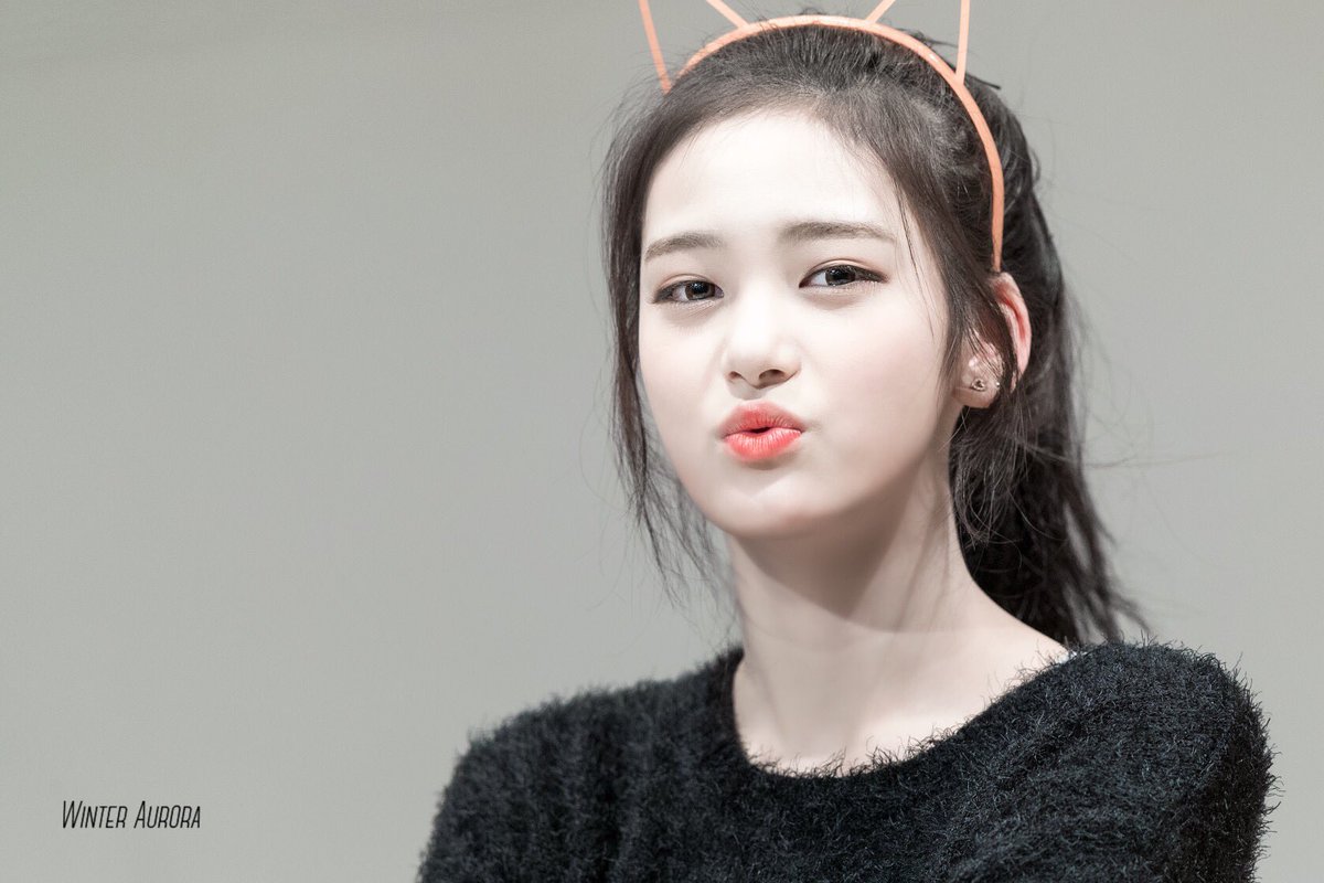 Busters Jisoo – Trang 3 – EYES ON GIRLS