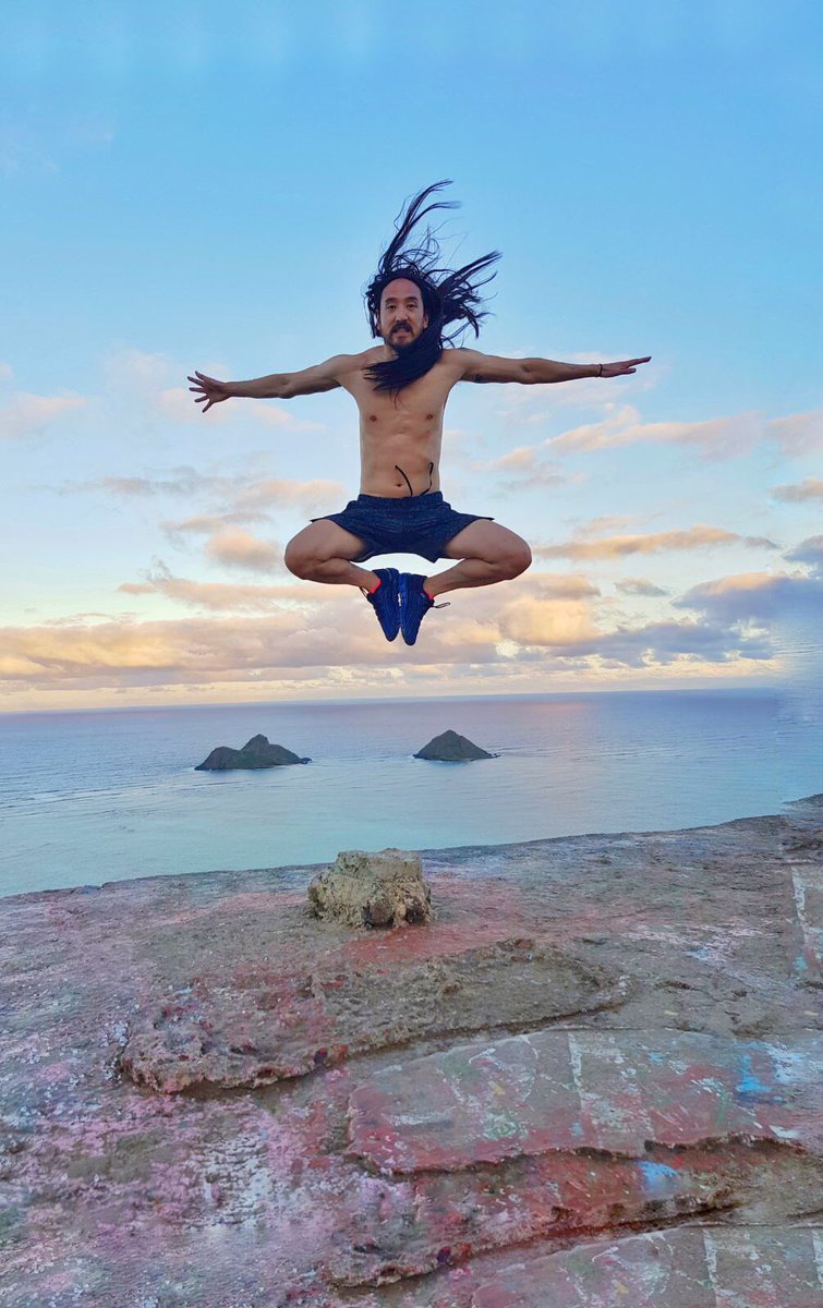 aokijump 850. The Mokes Pillbox Jump. Kailua Hawaii. Dec 24 2017 ...