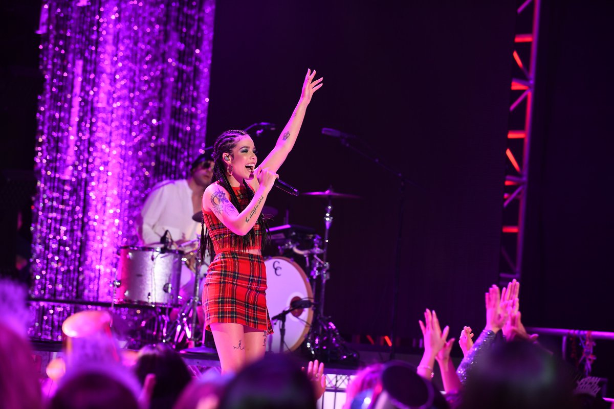 174 best Rockineve images on Pholder | NYRE, Ryan Seacrest and NKOTB