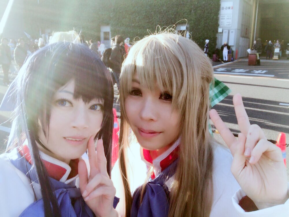 C93コミックマーケットで会場に雪が舞いコミケ雲ならぬコミケ雪、あるいは「ホワイトコミケ」と、ロマンのかけらもない呼ばれ方でトレンドに浮上 - posfie