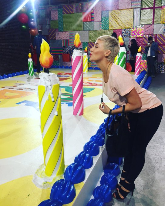 TW Pornstars - Ryankeely. Pictures and videos from Twitter. Page 27