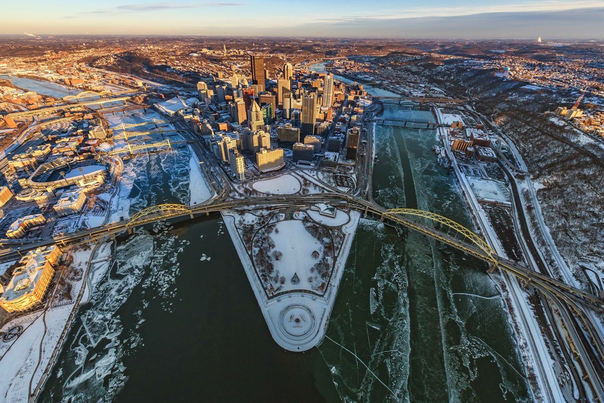 STEEL CITY FROZEN! An incredible view from above as ice chunks flow ...