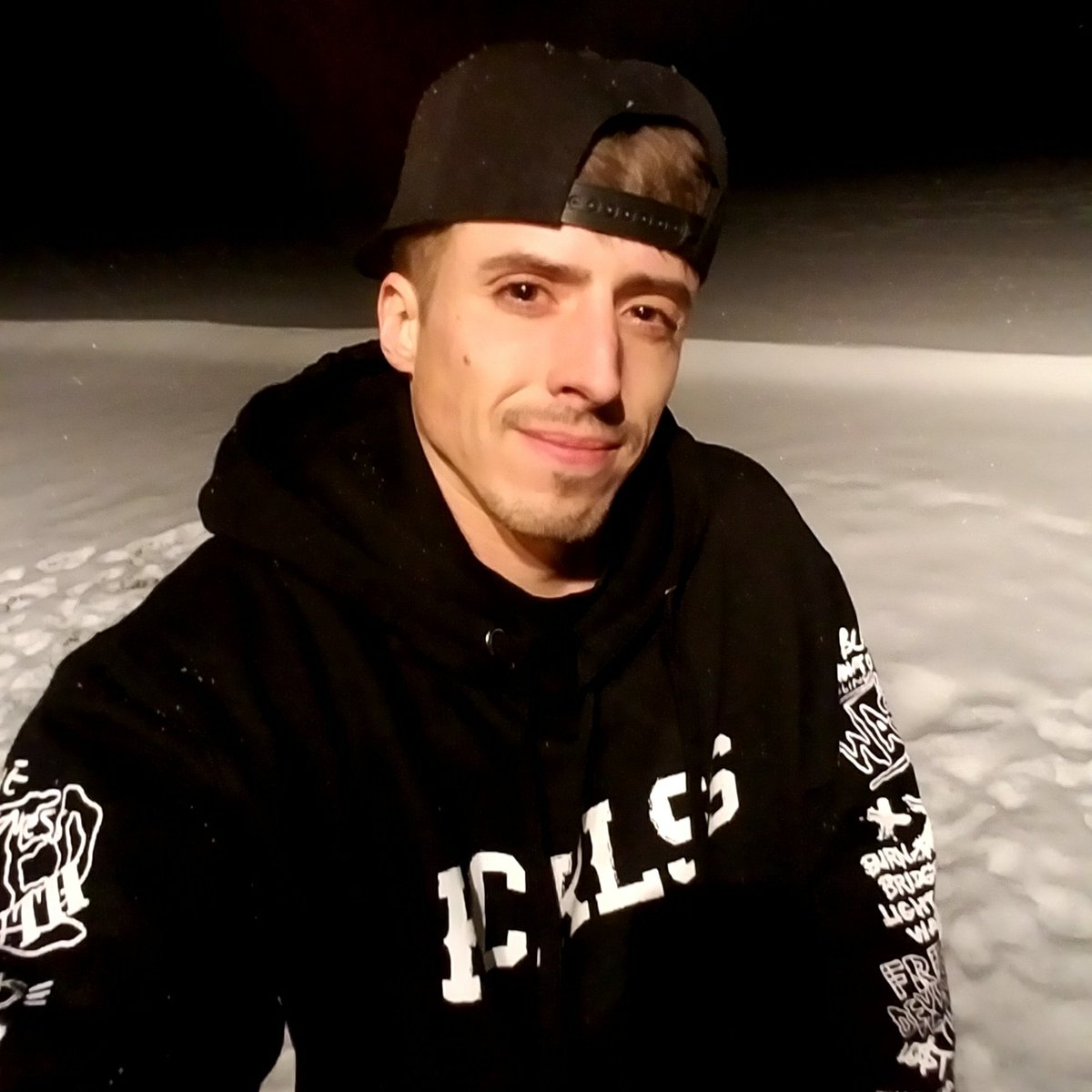 Eric Hacker (@eric_ehacker69) | Twitter