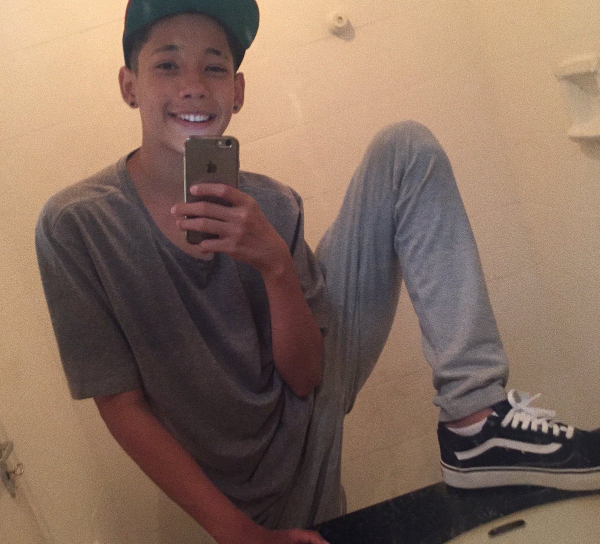 Nathan Pereira on Twitter: "Quando eu compro um tênis novo 😂…