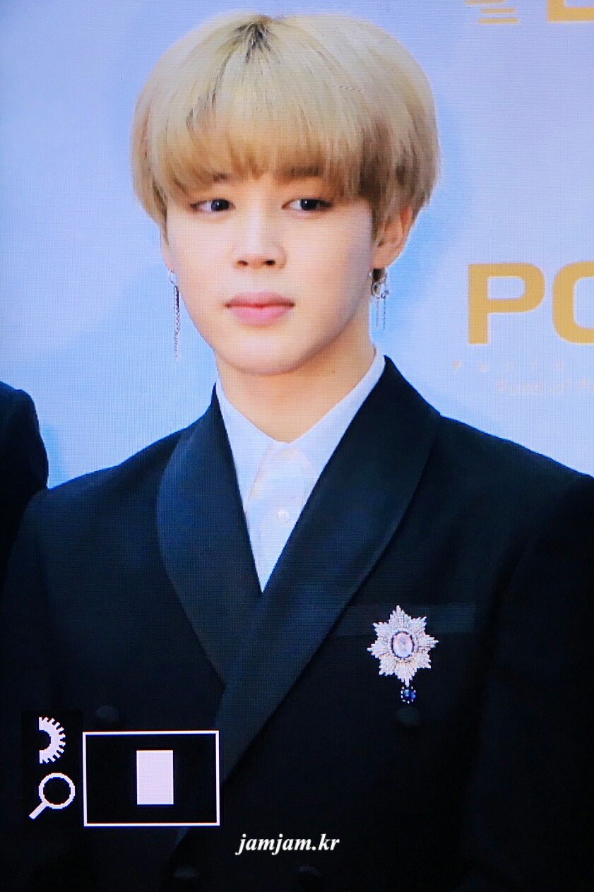 잼잼 JAMJAM on Twitter: "180111 골든지스크 #JIMIN #지민…