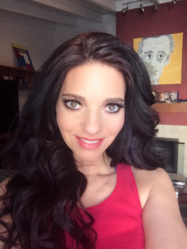 Tw Pornstars Pic Mindi Mink Twitter Happyhumpday Sexiezpix Web Porn