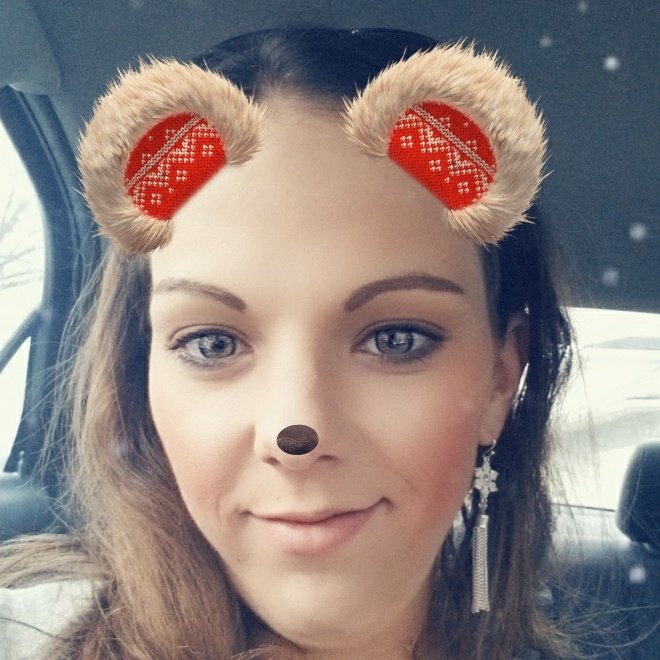 Lisa Pecor's Instagram, Twitter & Facebook on IDCrawl