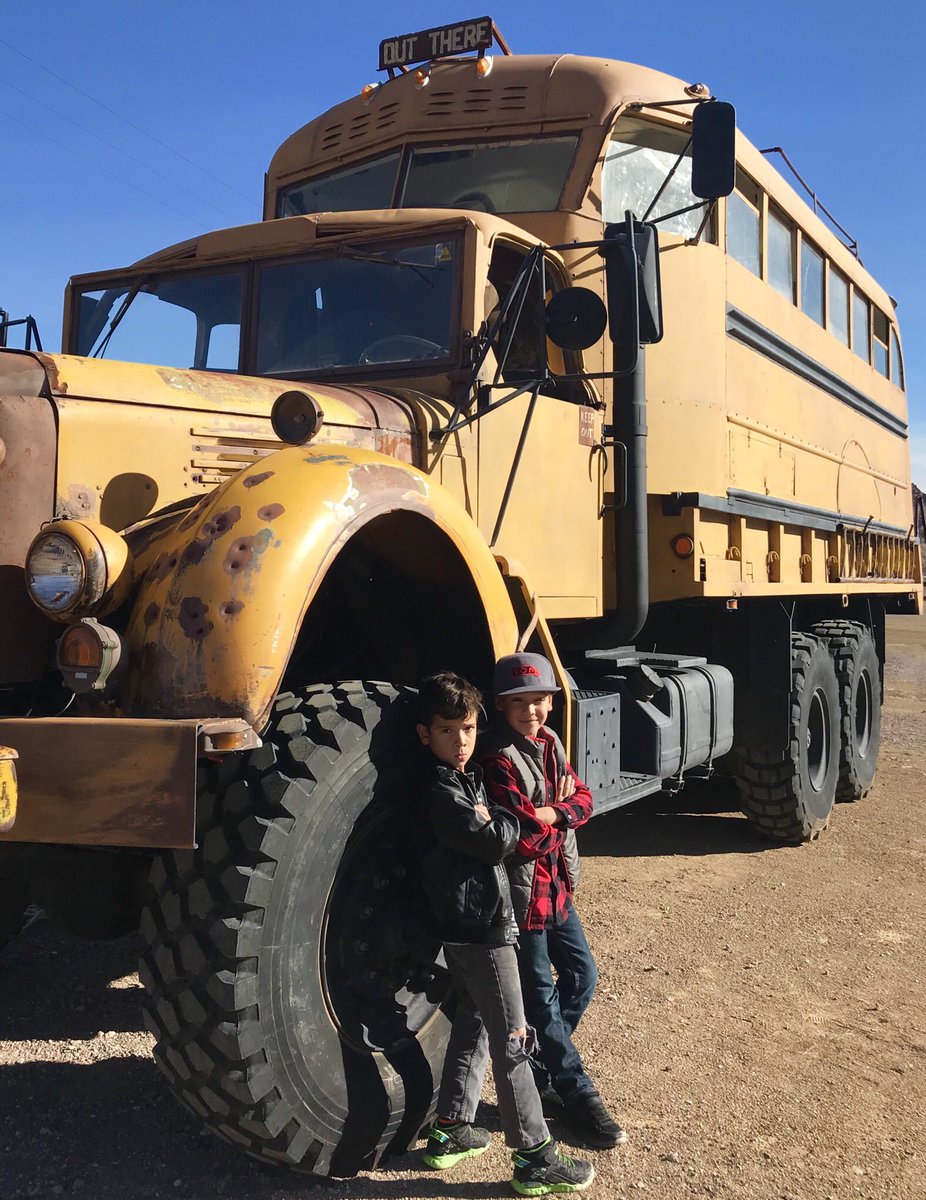 Zombie Apocalypse Bus