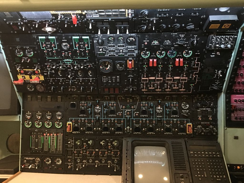 C5 Cockpit