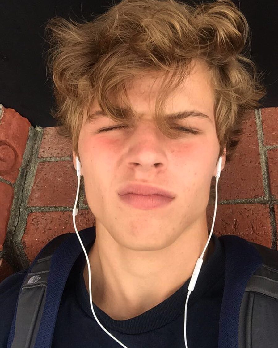 Mark Cerce's Instagram, Twitter & Facebook on IDCrawl