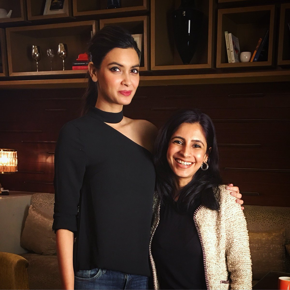 Diana Penty on Twitter: "Hahaha fun time this evening, Tarika 😘😍…