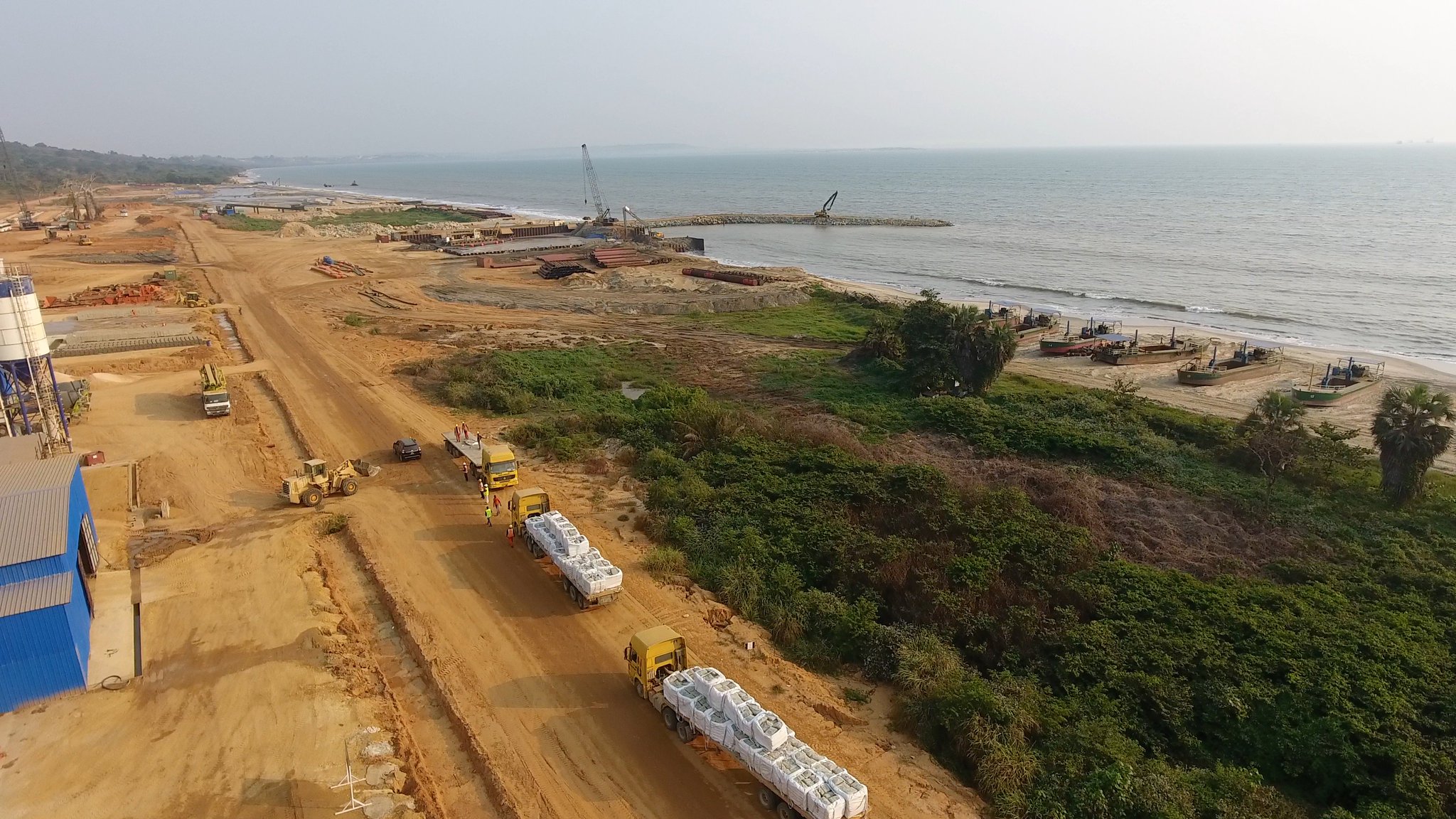 Cabinda | Porto de Caio - SkyscraperCity