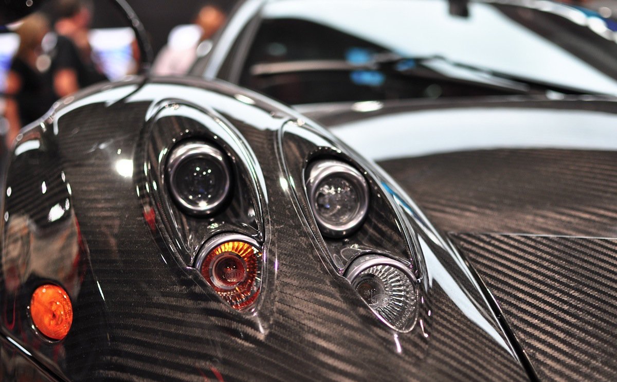 Pagani Huayra Carbon Fiber