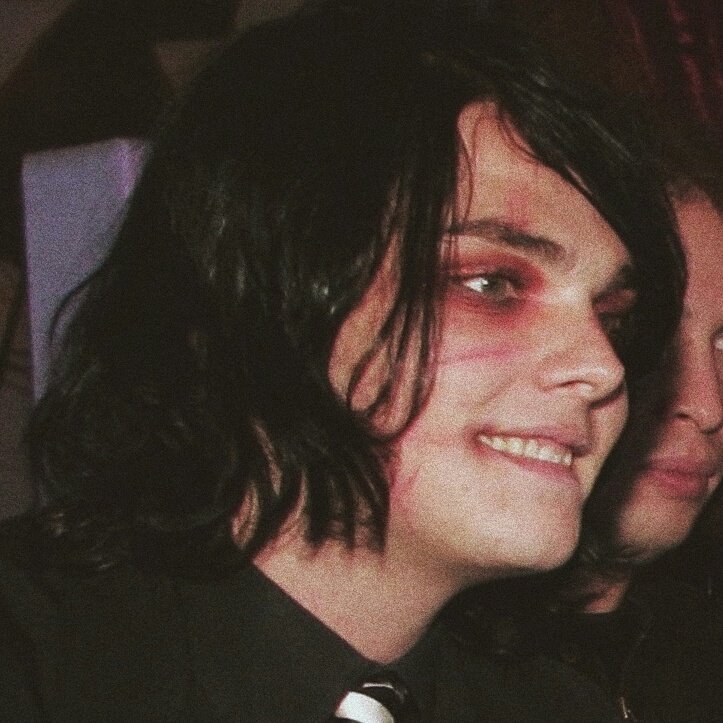 Gerard Way Twitter Icon