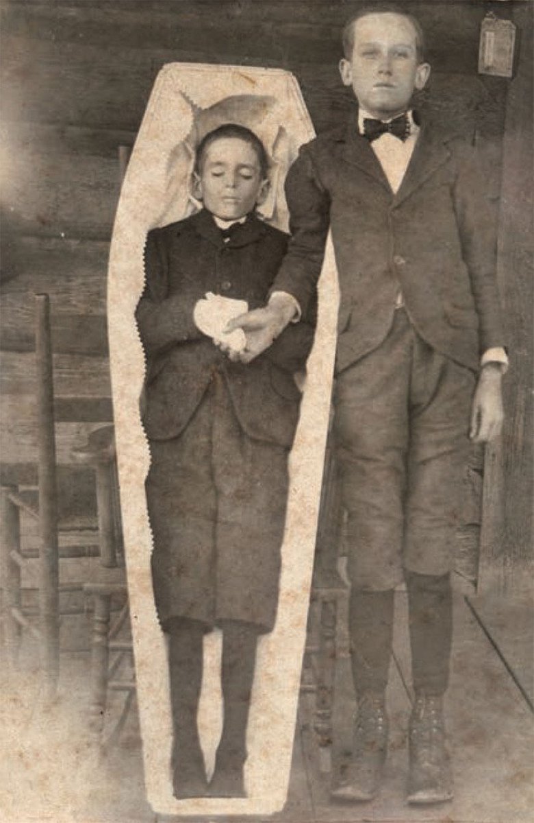Victorian Post Mortem Photography Warning Not