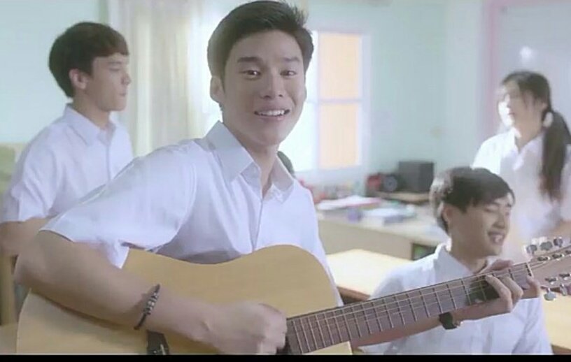 Nang Ngin Hom on Twitter: "I love your eye 👀 I love your smile 💋 I love your face 😇 Finally i ...