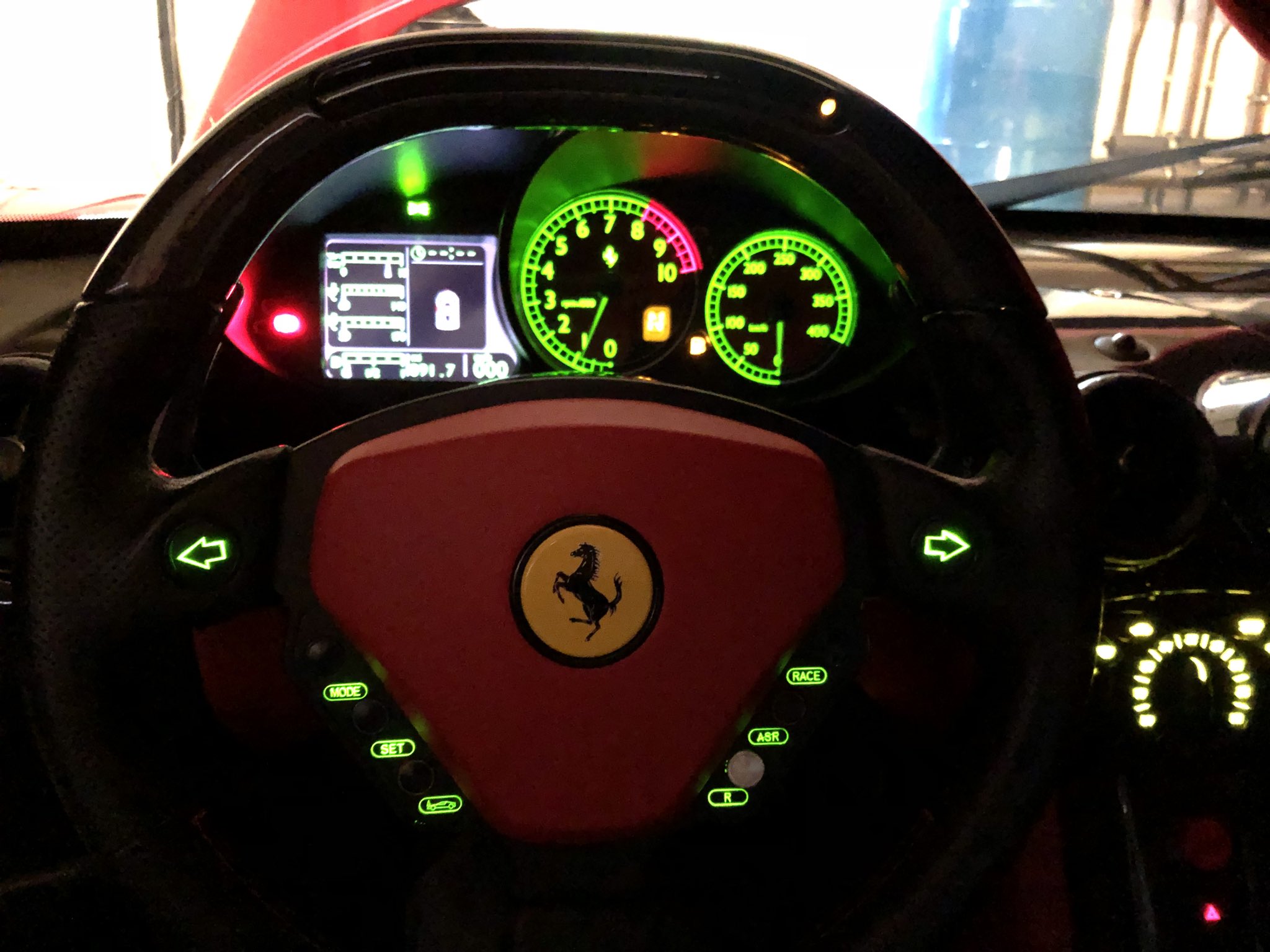 Ferrari Enzo Speedometer