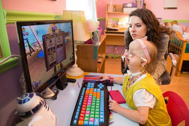 CCTV on Twitter: "20-year-old Illinois woman Michelle Kish is trapped in the body of a girl half ...