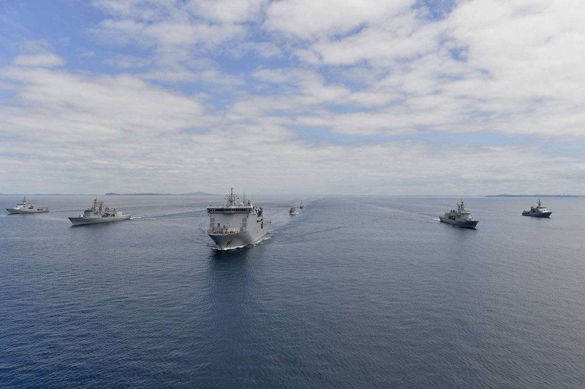 HMNZ Ships Wellington; Te Mana; Canterbury, Manawanui, Hawea; Te Kaha ...