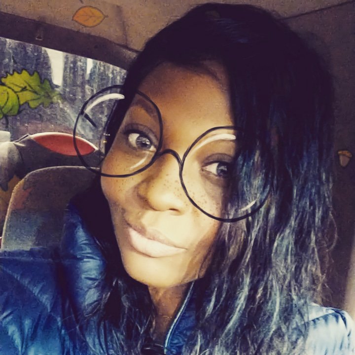 Candice Simpson's Instagram, Twitter & Facebook on IDCrawl