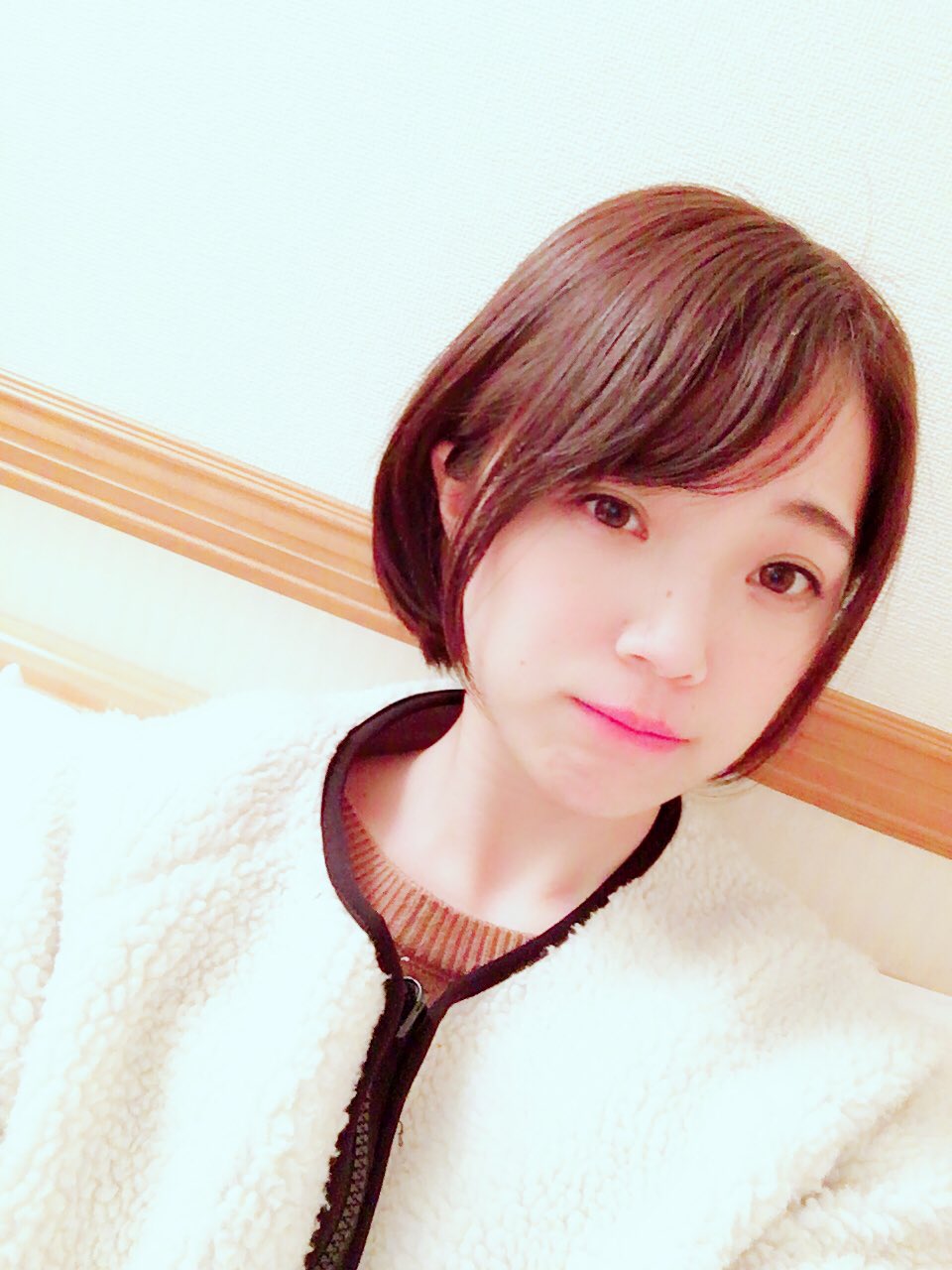 小槙まこ On Twitter 今日は朝早くから撮影でした! 明日も朝早くの出発。 目も脳も身体もおネムなので、 早めにおやすみなさい🌙