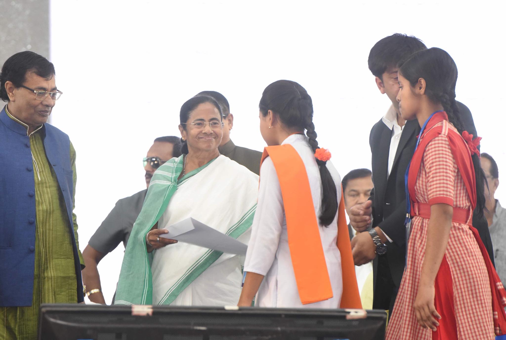 Mamata Banerjee on Twitter: "Today, from a programme at Krishnagar, Nadia, we launched statewide ...