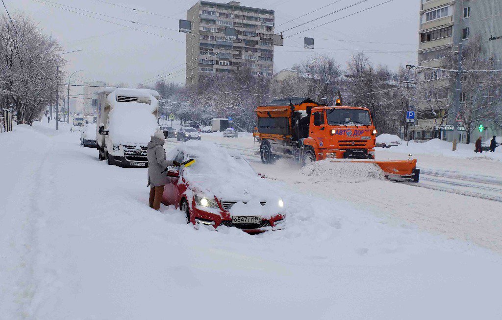 Snowfall In Moscow Breaks A 100 Year Record