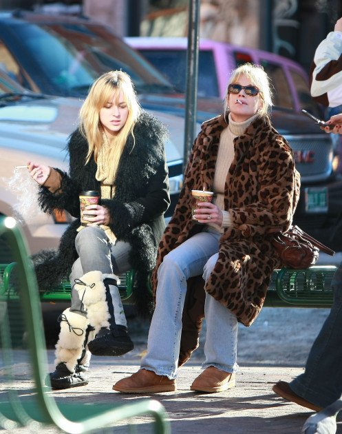 Dakota Johnson Smoking