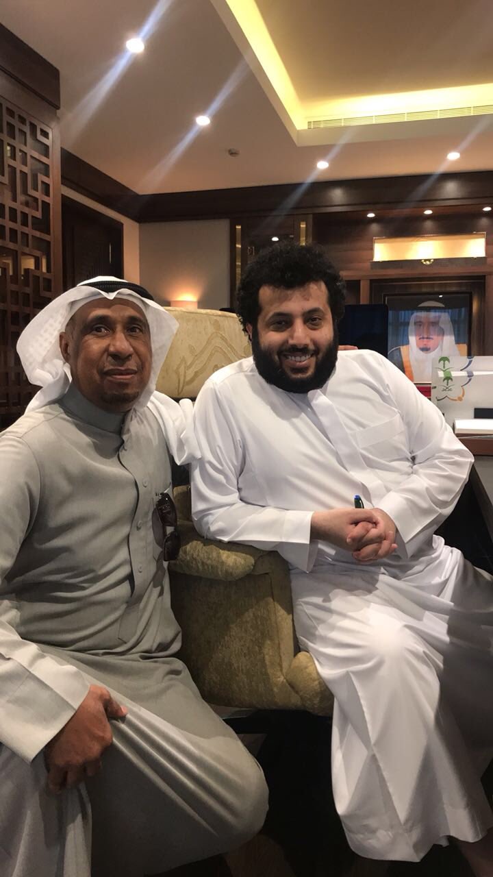 محمد سعد بخيت On Twitter تشرفت بلقاء معالي المستشار الأستاذ تركي ال شيخ في مكتب معاليه بحضور