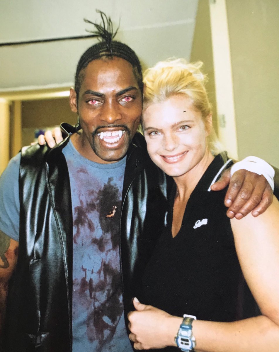 Erika Eleniak Instagram, Twitter & News on IDCrawl