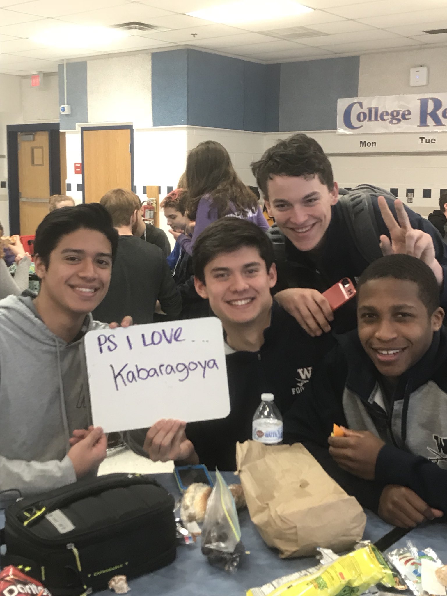 Alexis Renderos (@Alexis_Renderos) / Twitter