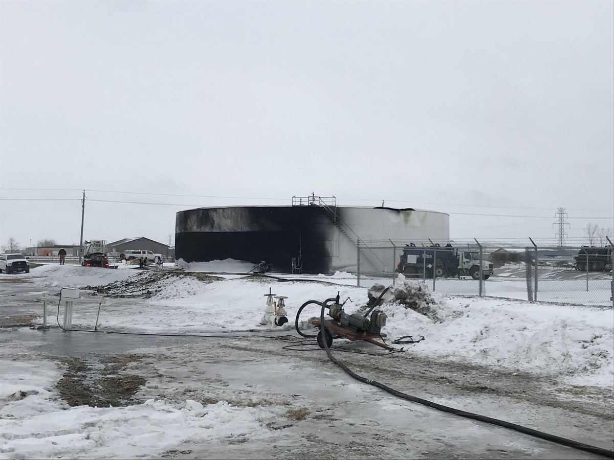 Big fire at the tank farm in town. > General Discussion > AR15.COM