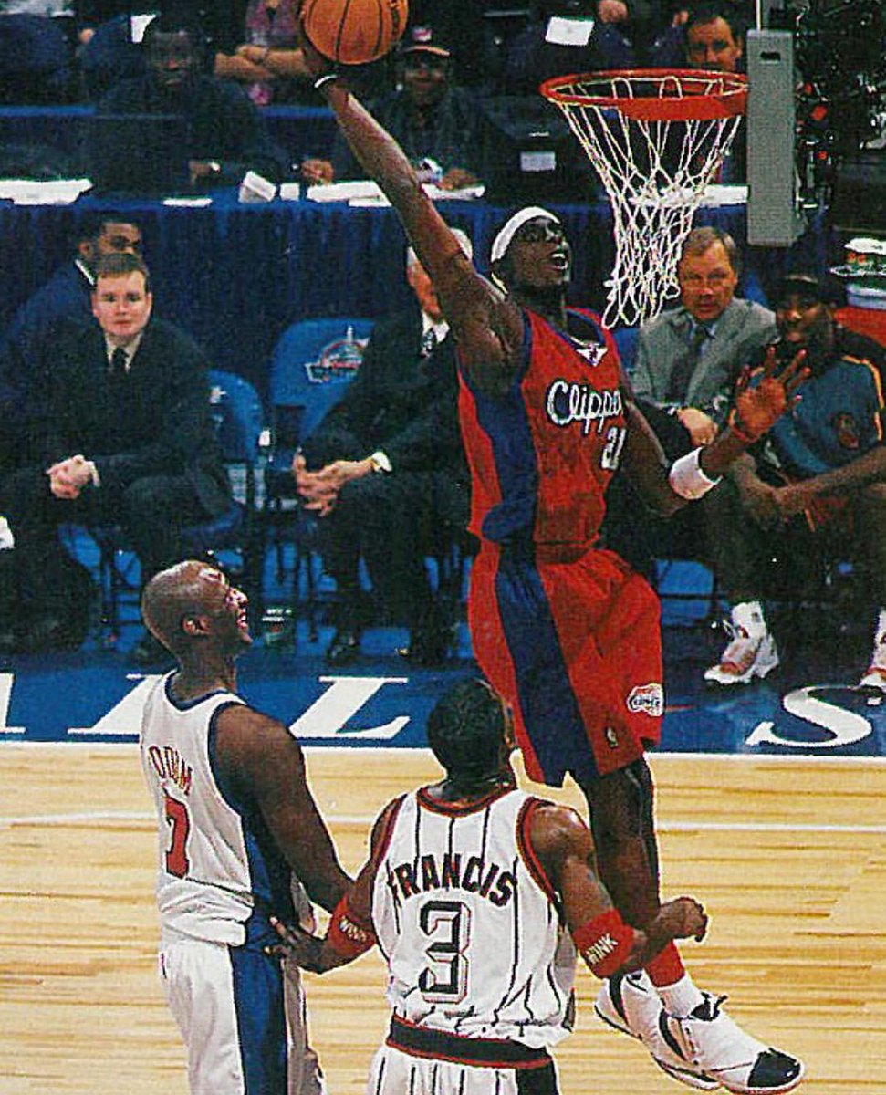 Darius Miles Dunk