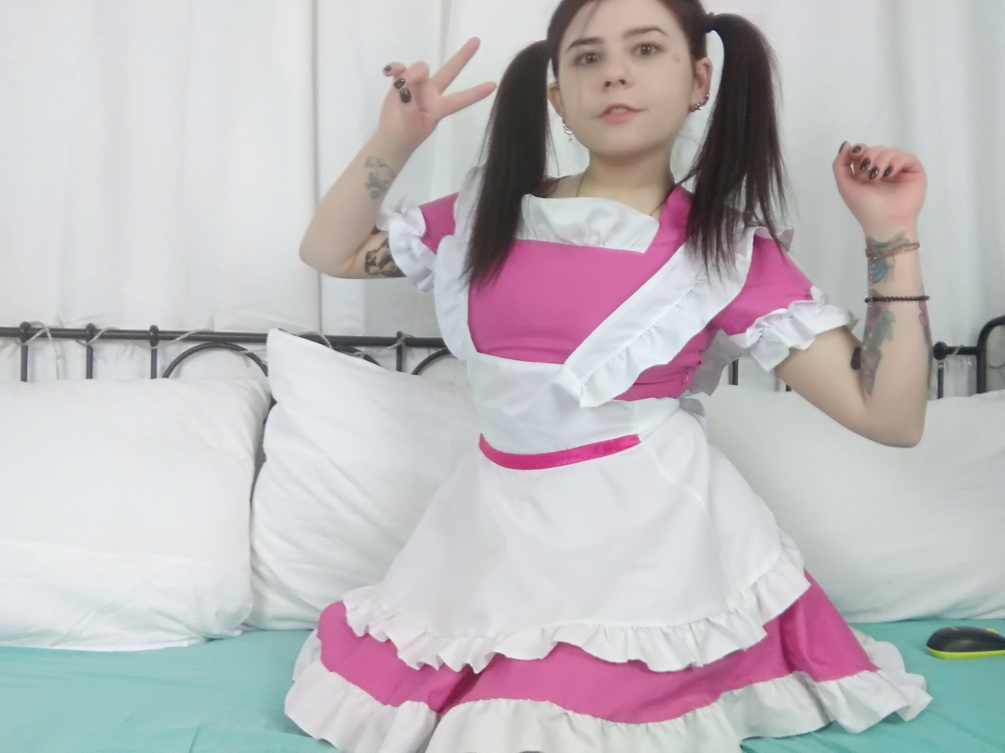 Tw Pornstars Crazy Foxy Twitter Foxy In Candyland Waiting For U😍😍