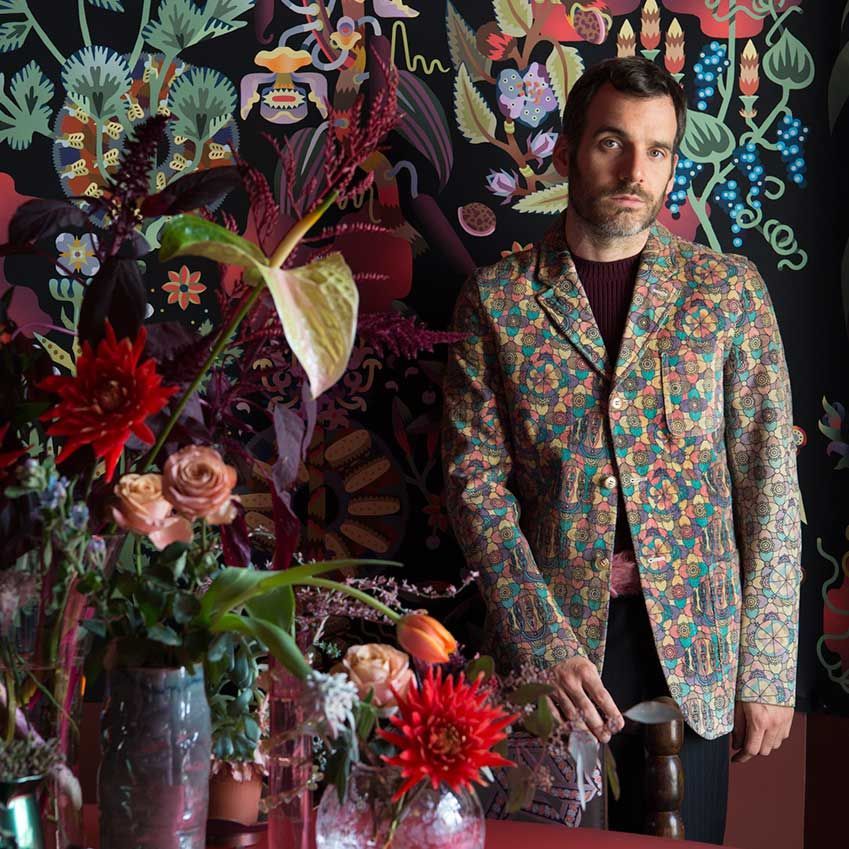 Designer pierre-marie agin's petite parisian apartment packs a ...