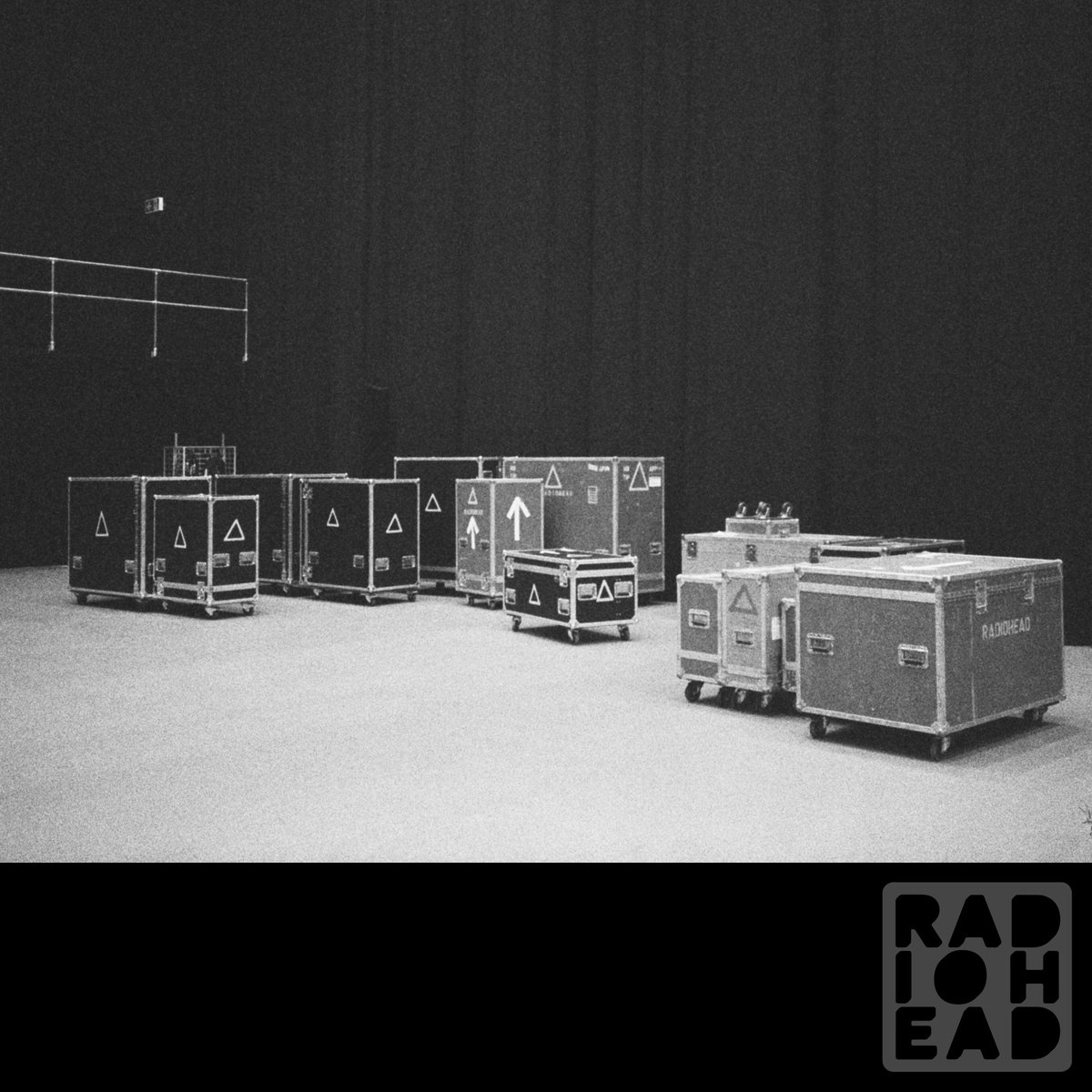 RADIOHEAD PREPARAN LAS MALETAS | PyD