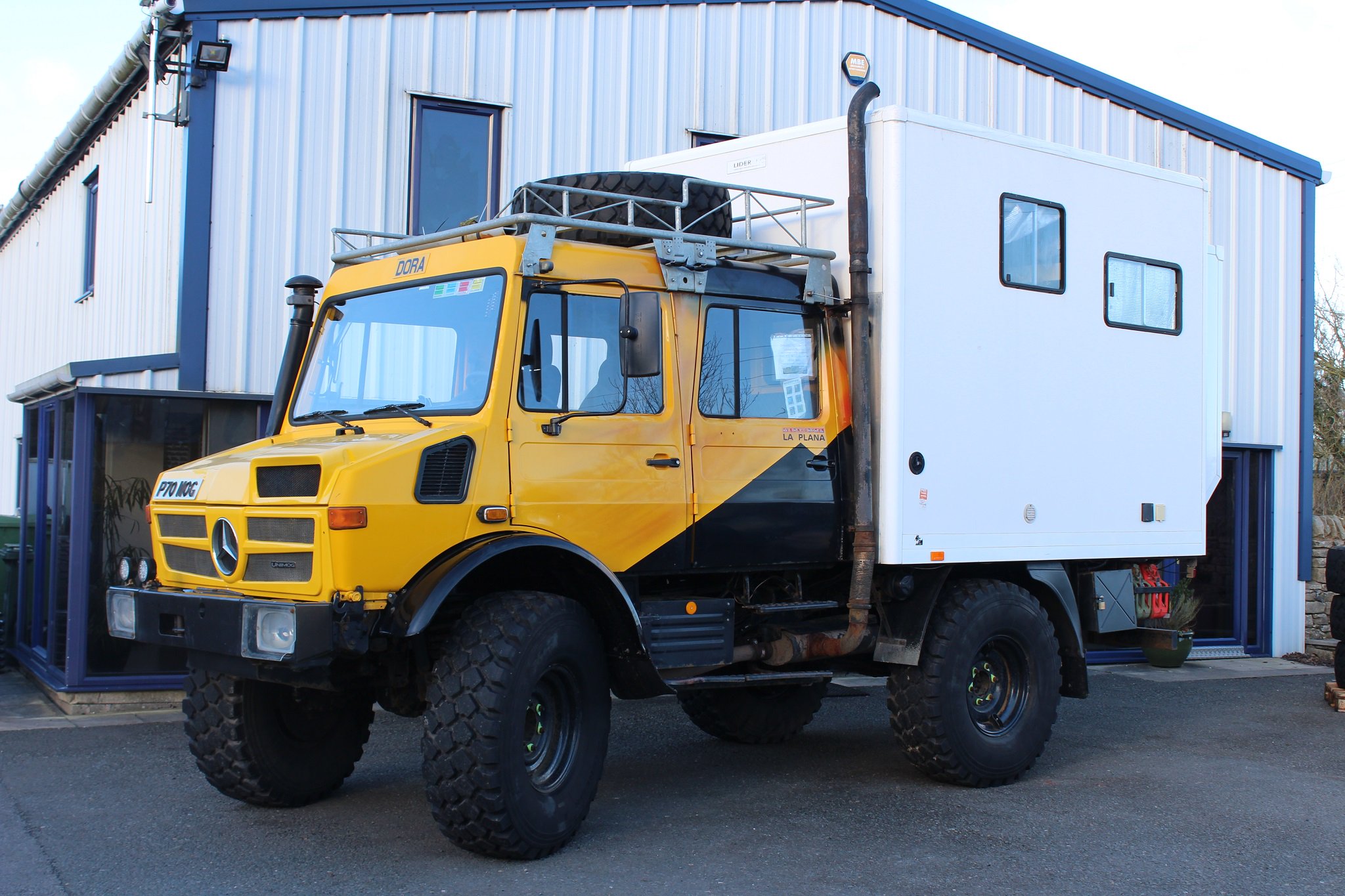 Dave Nicolas Converted Unimog Camper Atkinson Vos 220 Cars Ideas