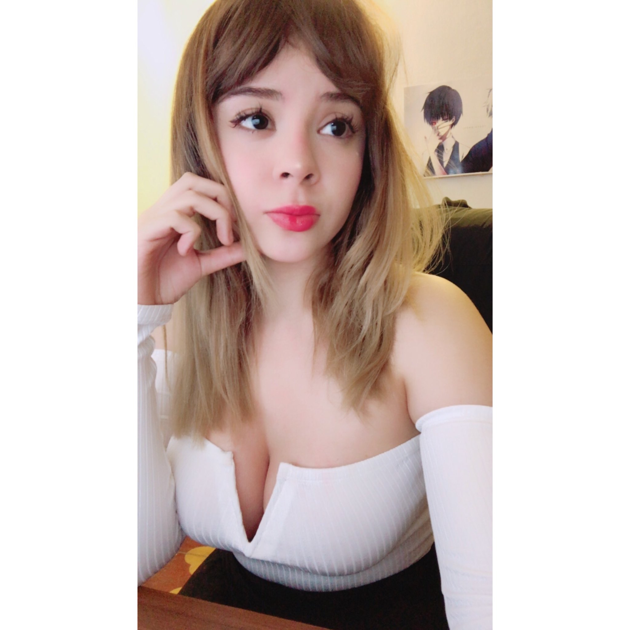 🌟DanyanCat🎄🤶🏻 on Twitter: "Muero de calor en vivo 🔥 https://t.co/1Pqz7N0AVo…