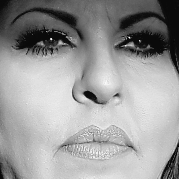 Kat Bruno's Instagram, Twitter & Facebook on IDCrawl