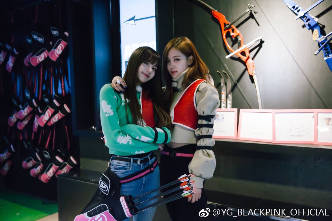 BLACKPINK Bar on Twitter: "#BLACKPINK #JISOO #JENNIE #ROSÉ #LISA…