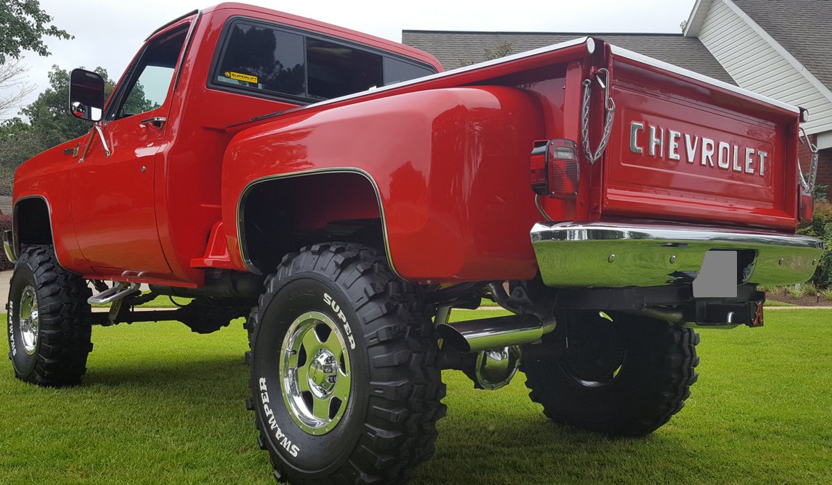 1985 Chevy Truck Stepside Lifted