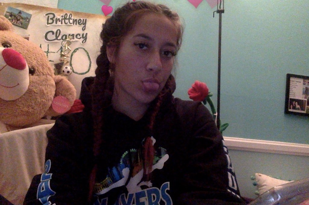 Tryna katrynadelacruz Twitter tryna-katrynadelacruz-twitter