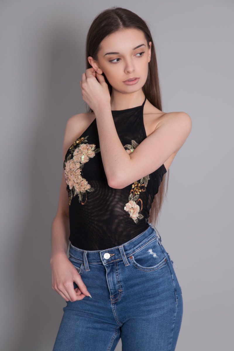 17 Year Old Girl Model