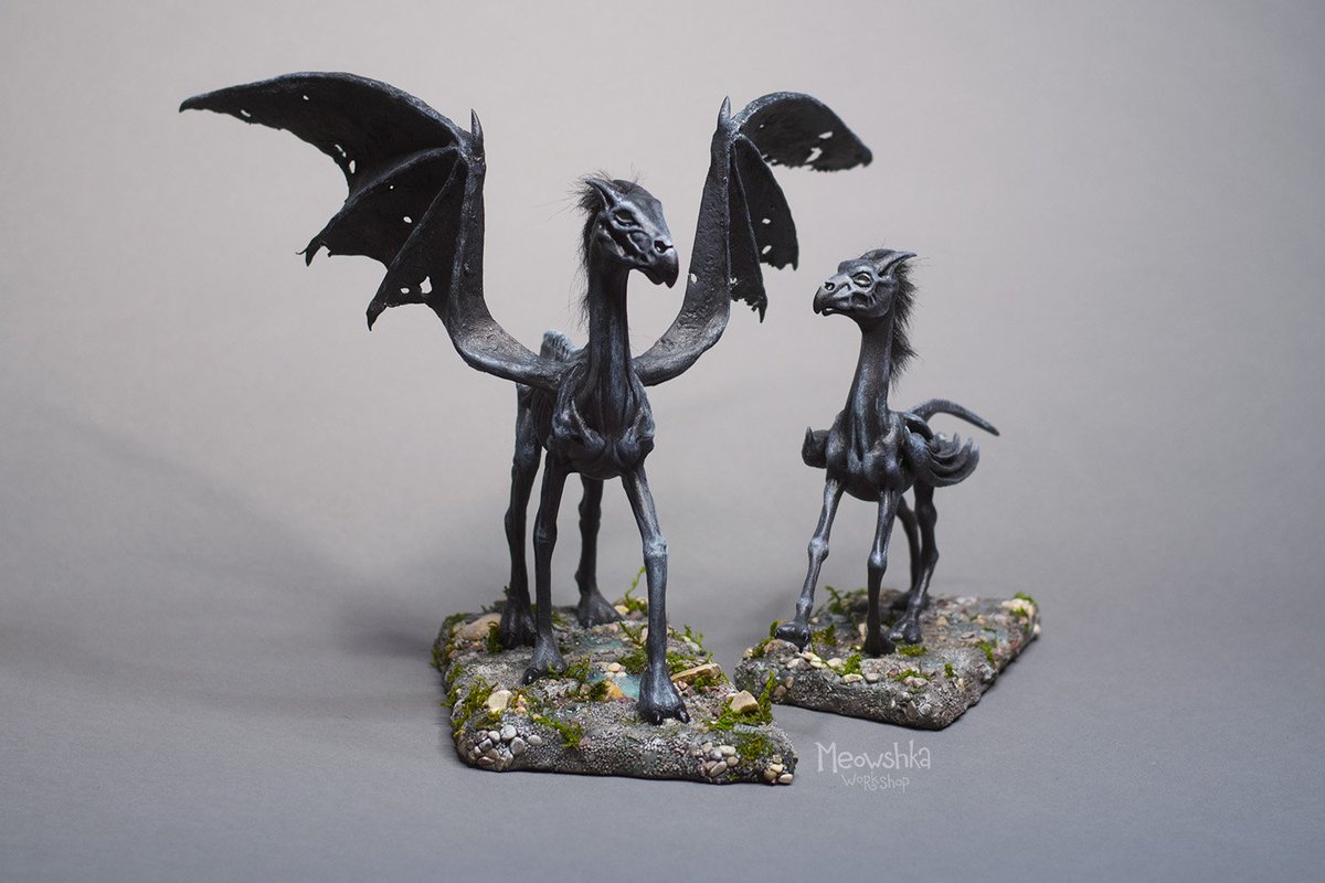 Harry Potter Thestral Statue