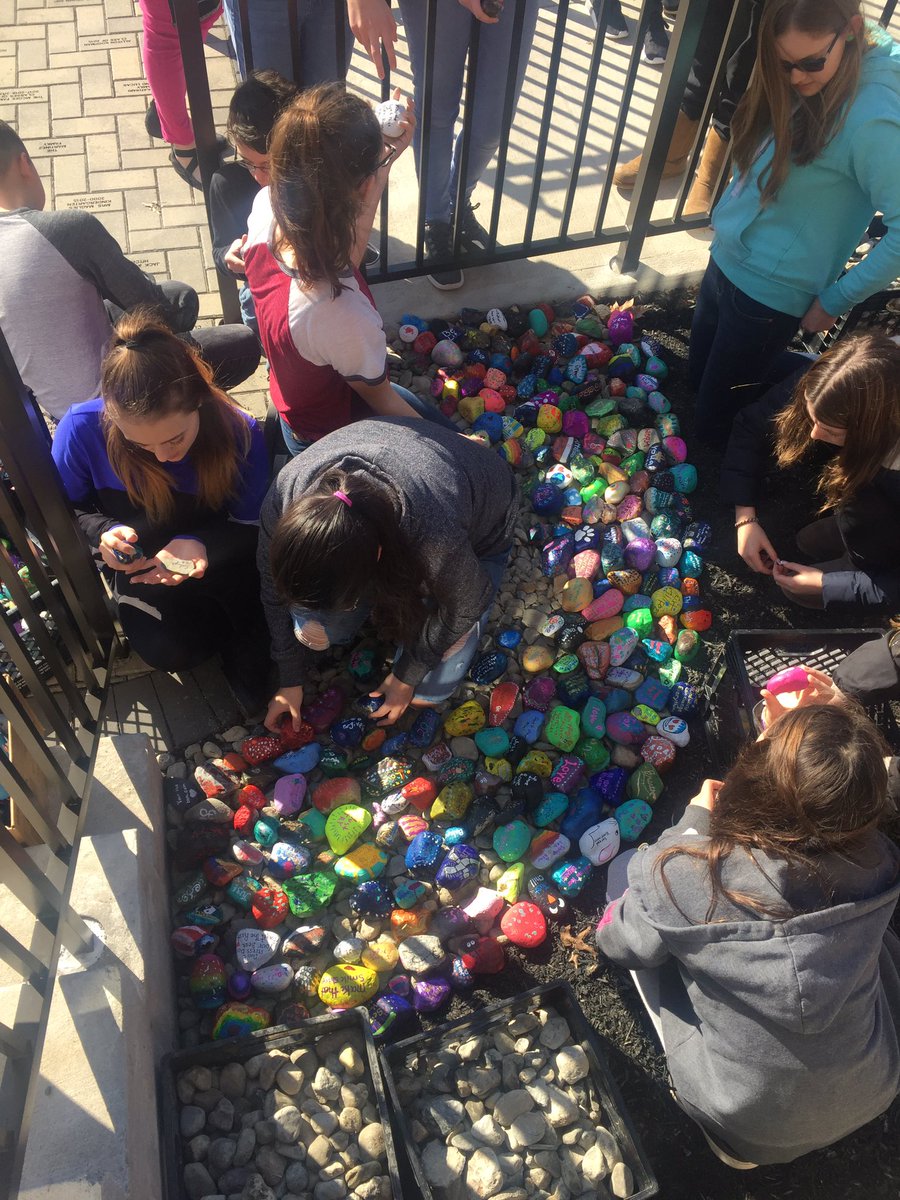 Cassie DeCandia (@CassieDecandia) | Twitter