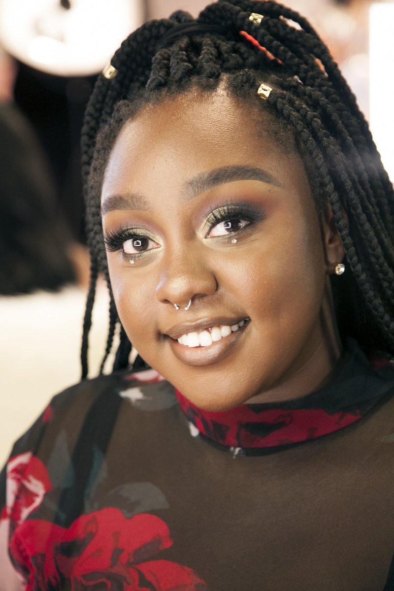 This woman has made millions out of her 102zzz-cup natural breasts ...